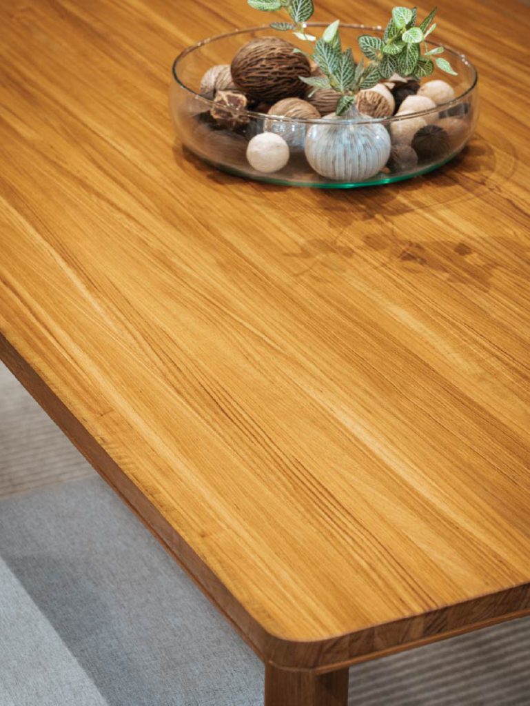 MITI TABLE โต๊ะอาหารไม้สักแท้ ดีไซน์มินิมอล | Woodden Thailand